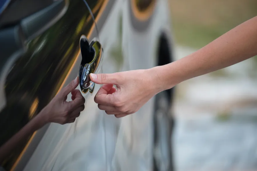 Broken Car Key Repair | Fast Mobile Locksmith Service